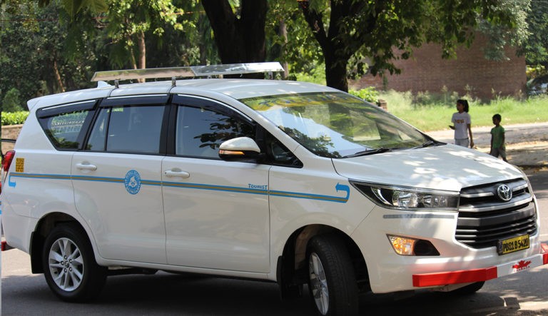 Chandigarh Toyota Innova Taxi Service | Chandigarh Toyota Innova Taxi